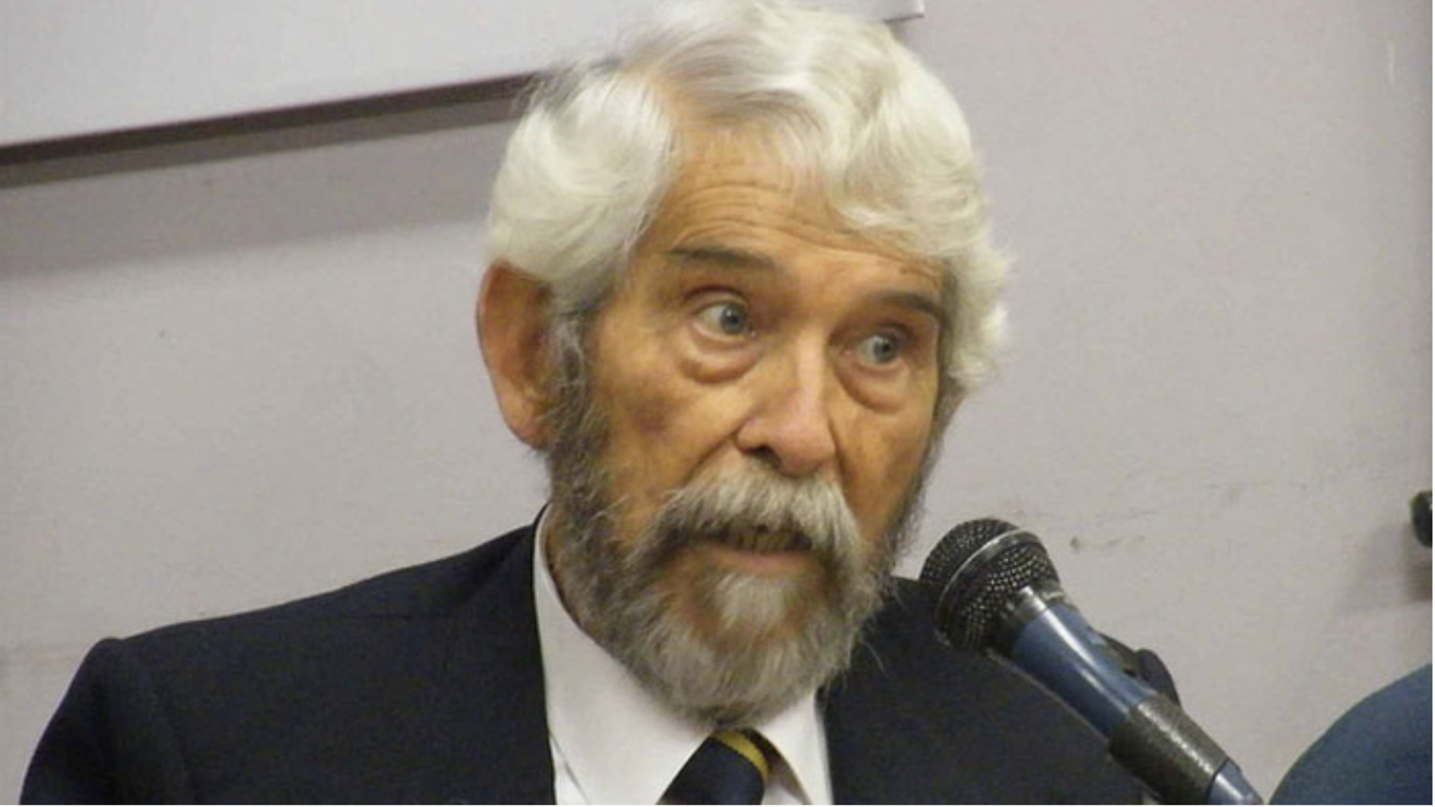 Museo de Prensa - Facultad de Comunicación y Letras – Universidad Diego ...